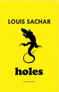 HOLES (PB) by SACHAR L | Makro