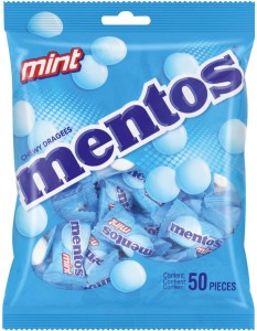 Mentos Chewy Dragees Mint Sweets | Makro