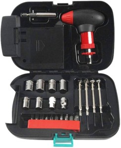 Generic CF-020 Vehicle Tool Kit | Makro